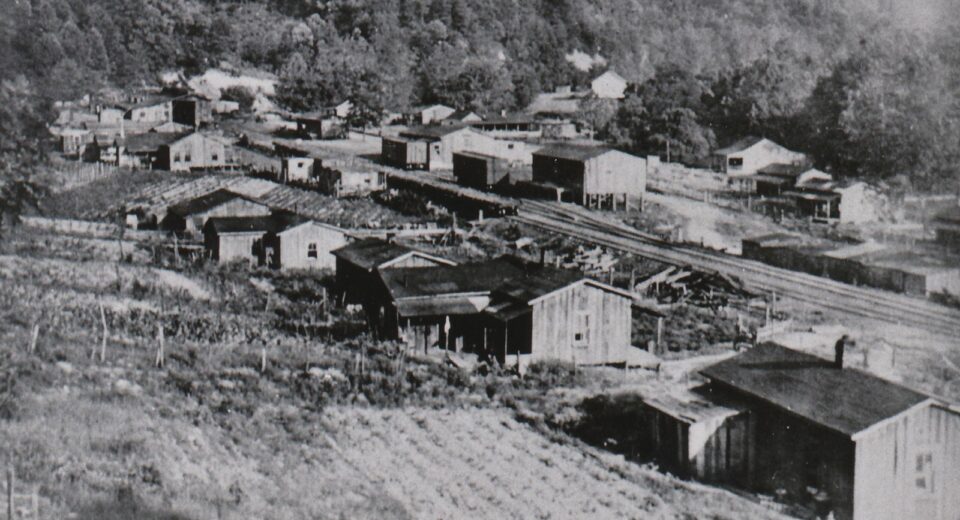 Elkmont, Tennessee: The Hidden Ghost Town Preserved by Time and Nature ...